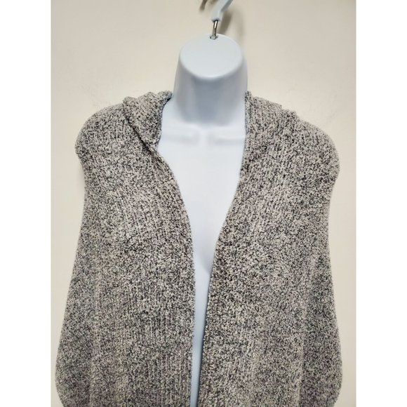 Softies | Sweaters | Softies Paddi Murphy Marshmallow Hooded Scarf ...
